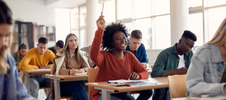 Visual vs. Written Content: Which Is Better? | UpReach Learning